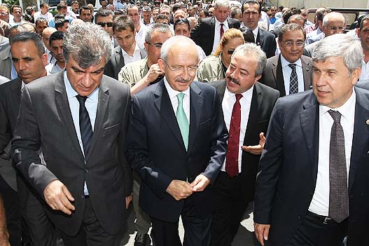 CHP’de sır izin - Politika Haberleri